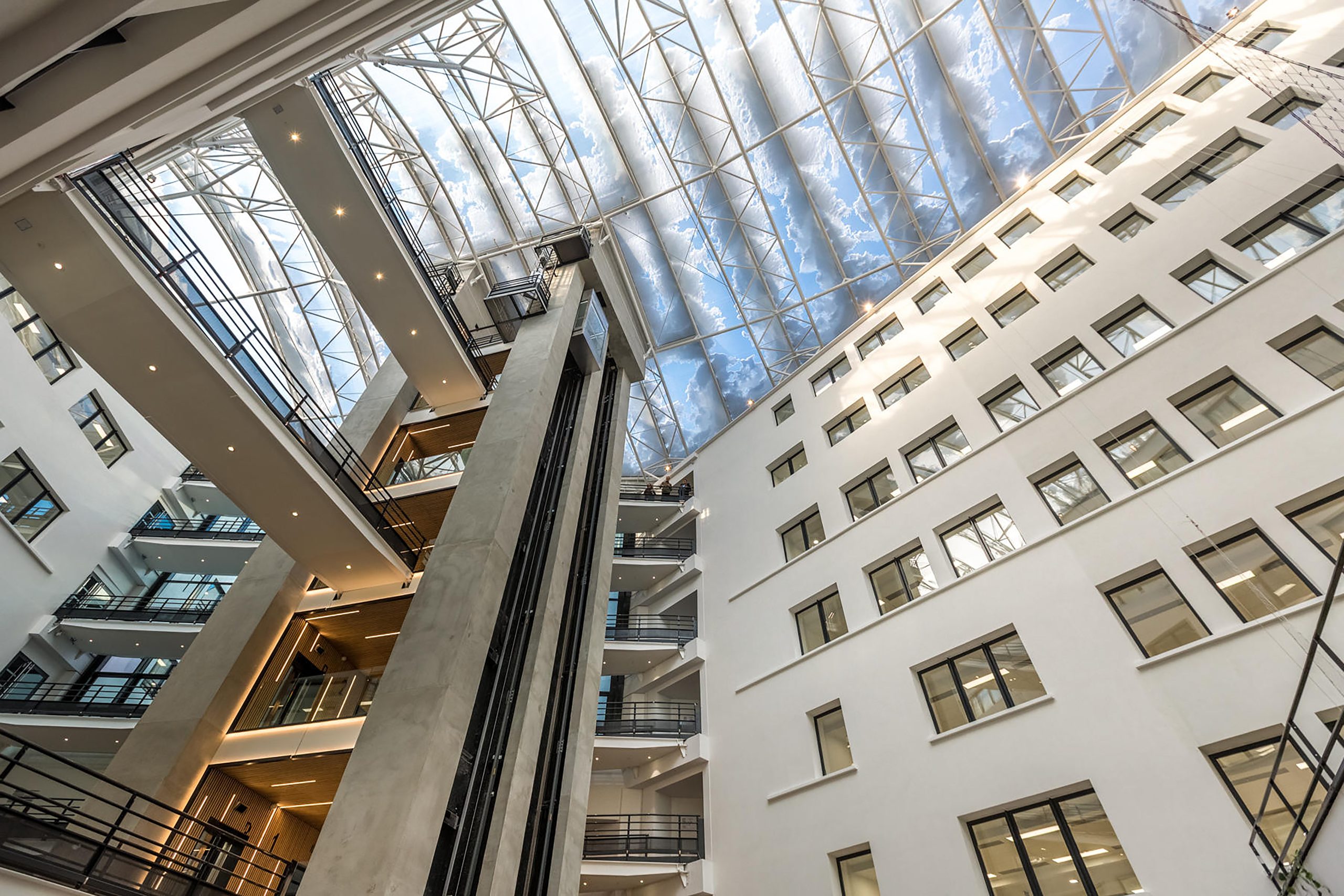 High Rise Lift – Sources & Solutions